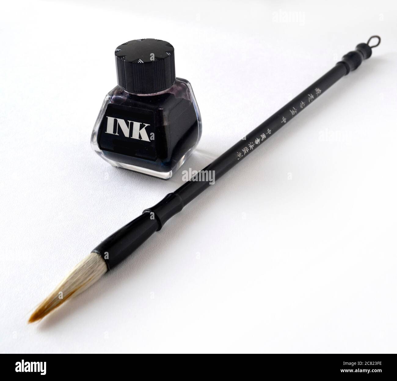 Chinese ink bottle hi-res stock photography and images - Alamy