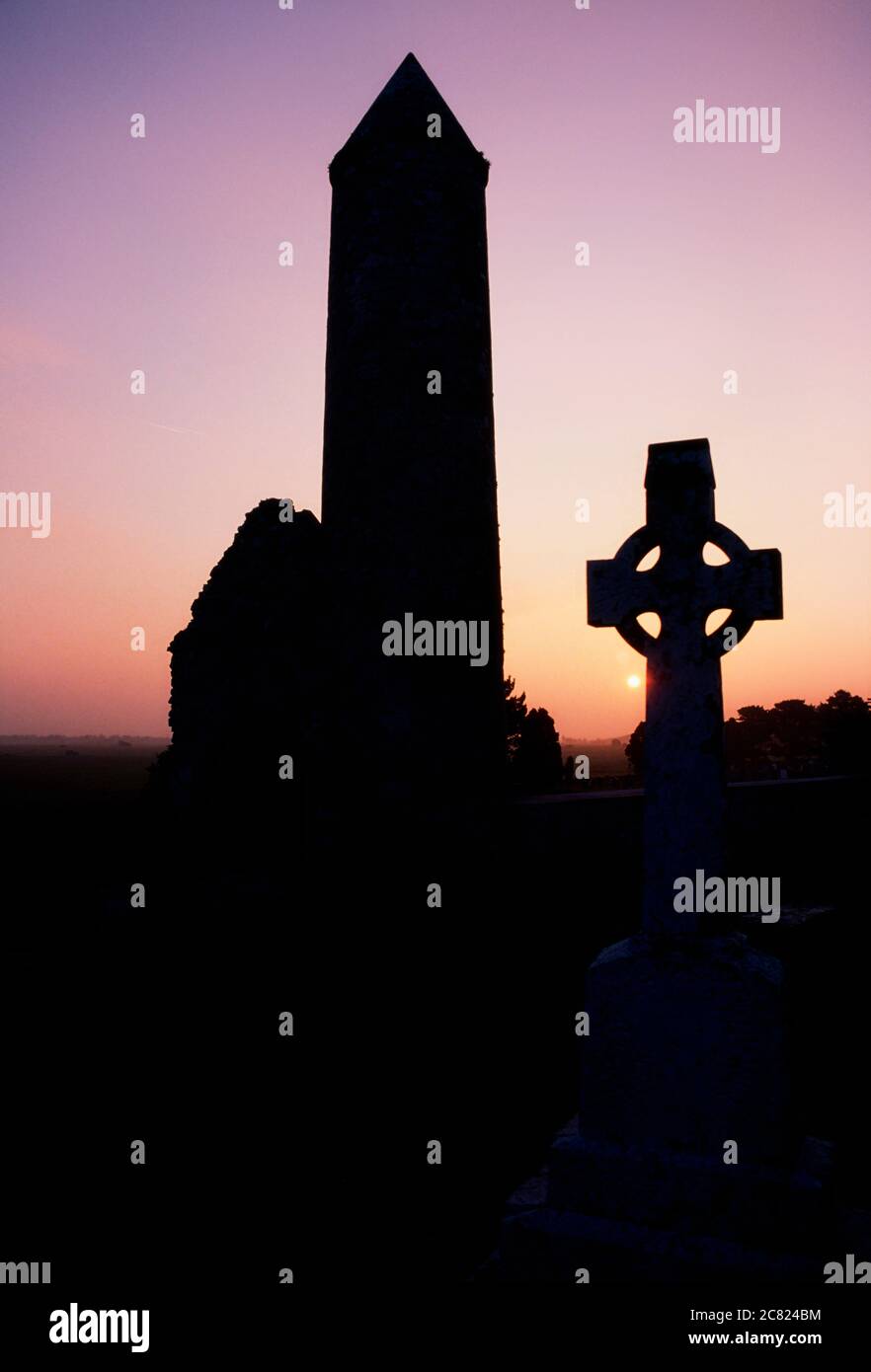 Clonmacnoise Monastery, County Offaly, Ireland, 6Th Century Stock Photo ...