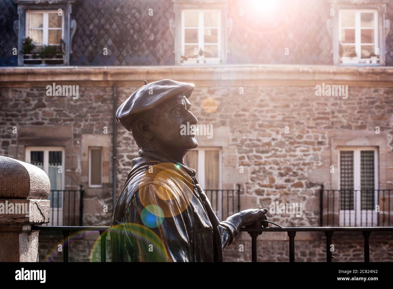 Statue de celedon hi-res stock photography and images - Alamy