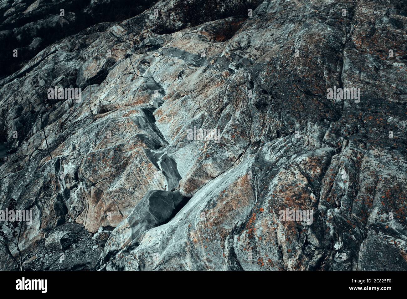 Stones path hi-res stock photography and images - Alamy