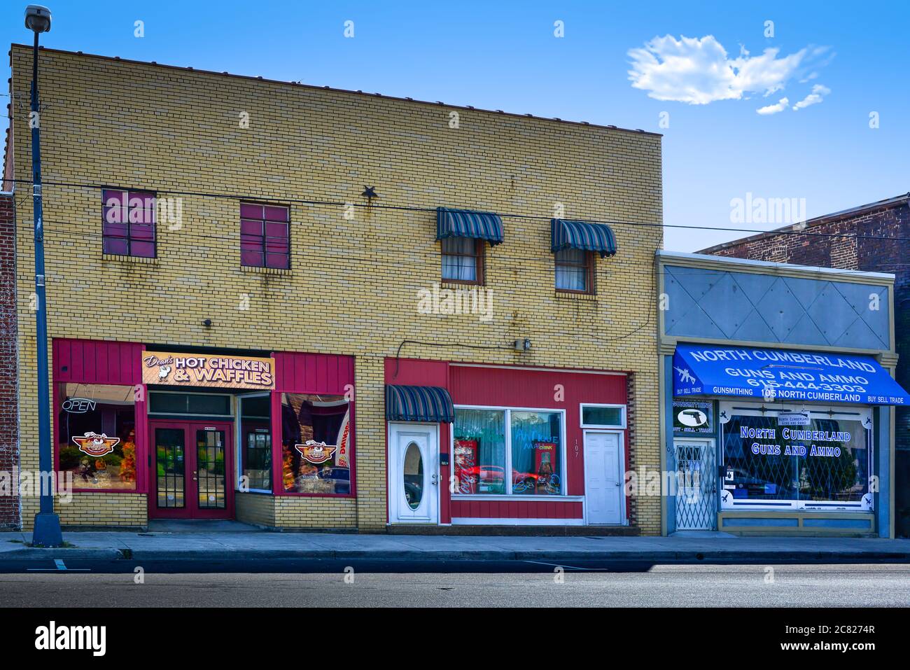 Small town stores middle of road hi-res stock photography and images ...