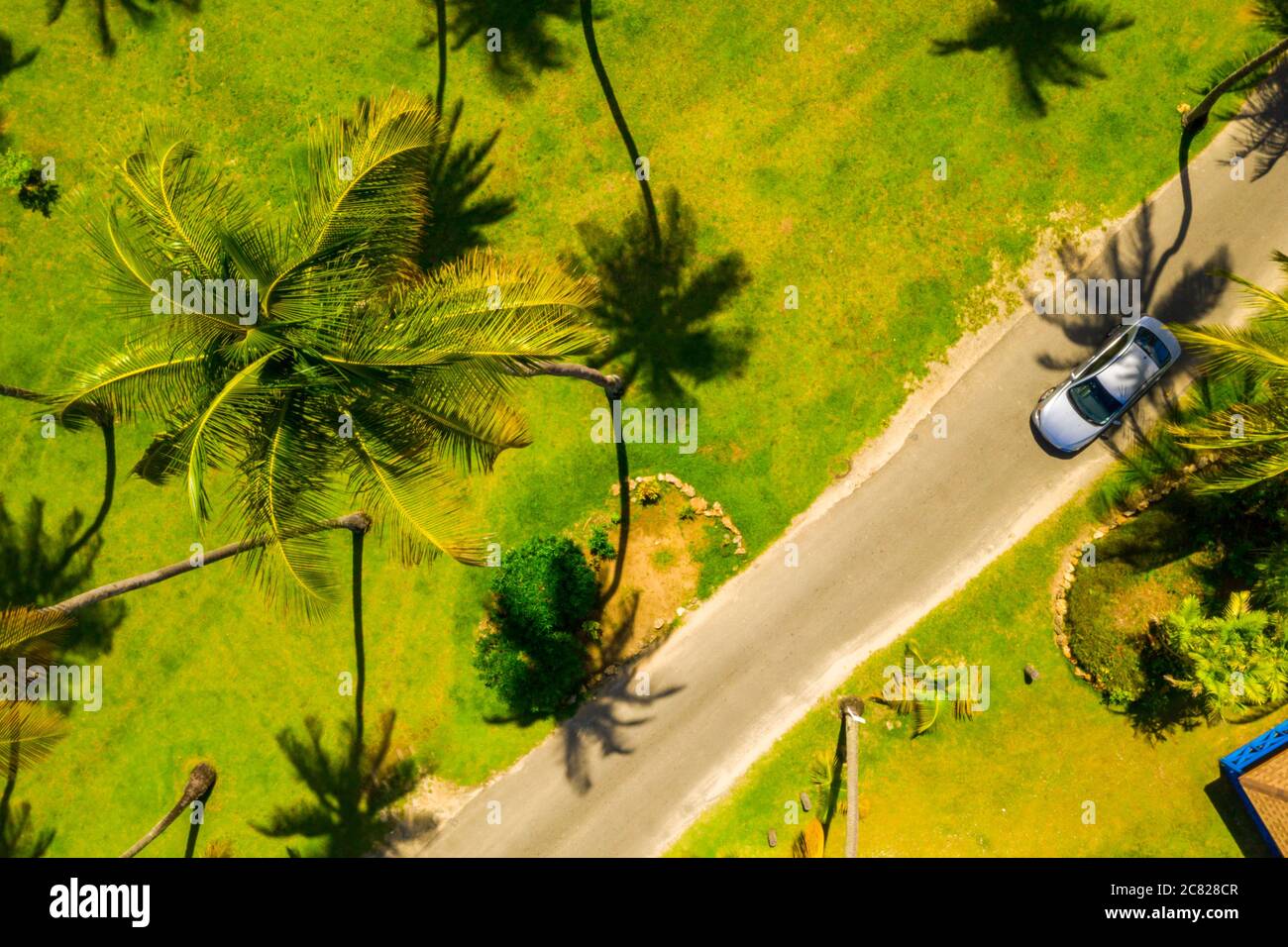 Overhead car on road country hi-res stock photography and images - Alamy