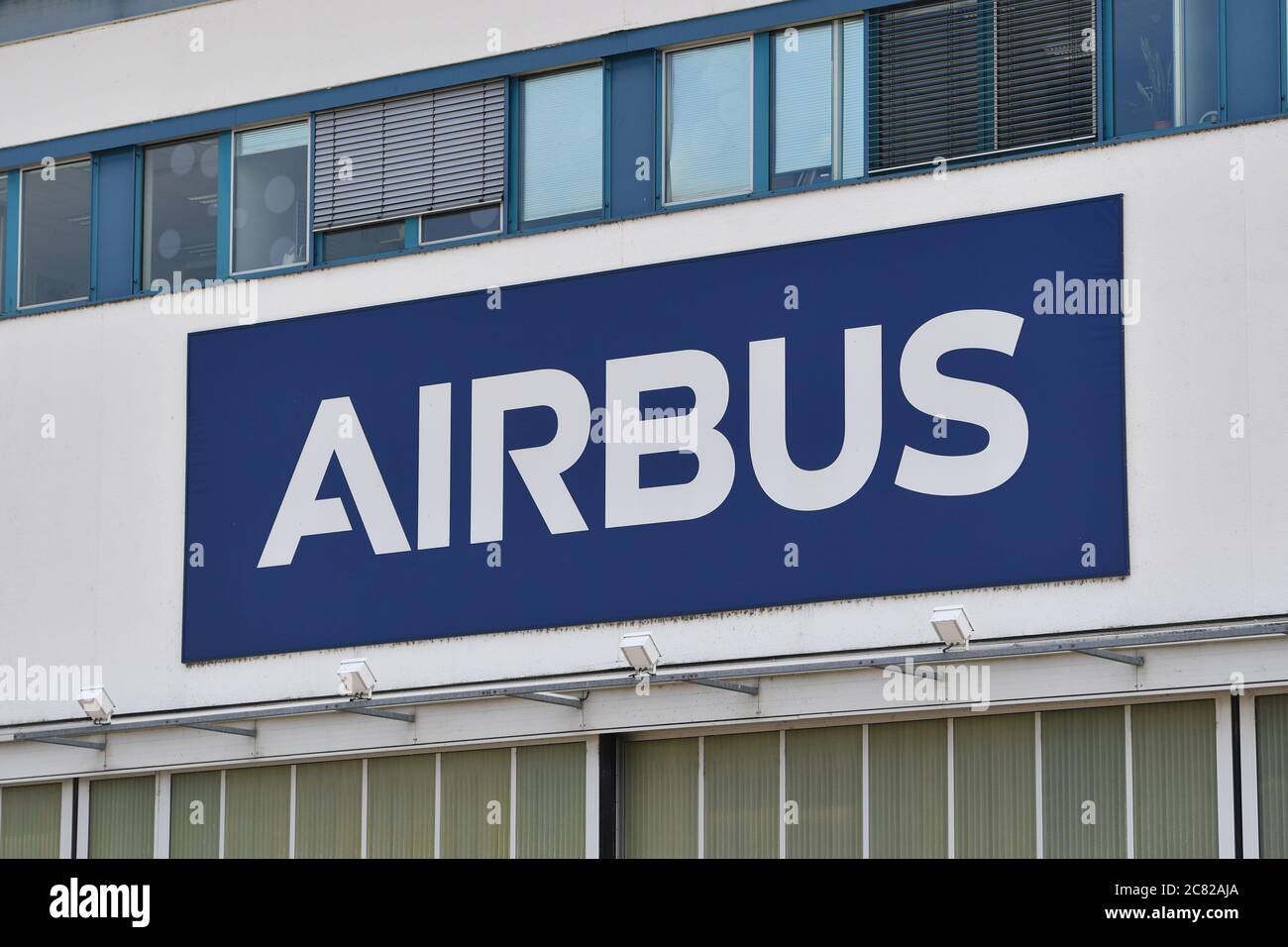 Airbus company emblem, logo, lettering on a hangar. Markus SOEDER ...