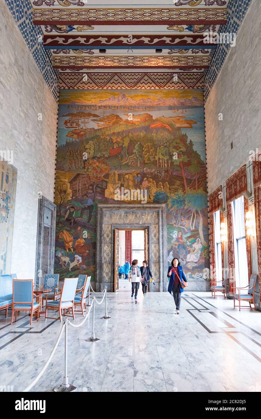 Inside interior interiors hi-res stock photography and images - Alamy