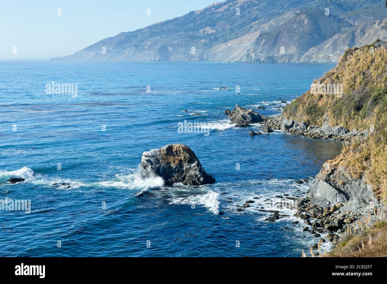 Water waves and surf along the California coast highway, The Cabrillo ...