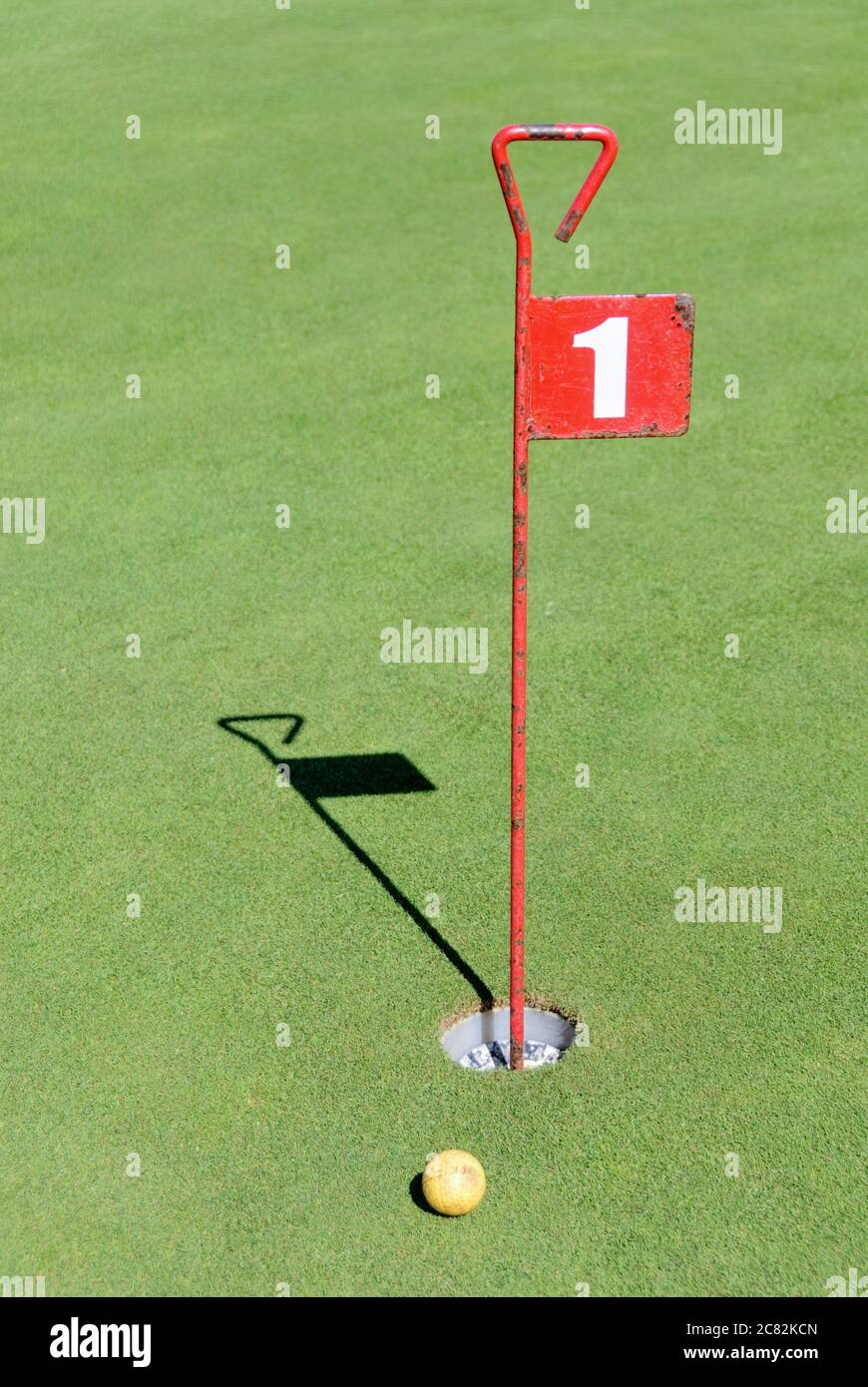 Golf player and number hi-res stock photography and images - Alamy