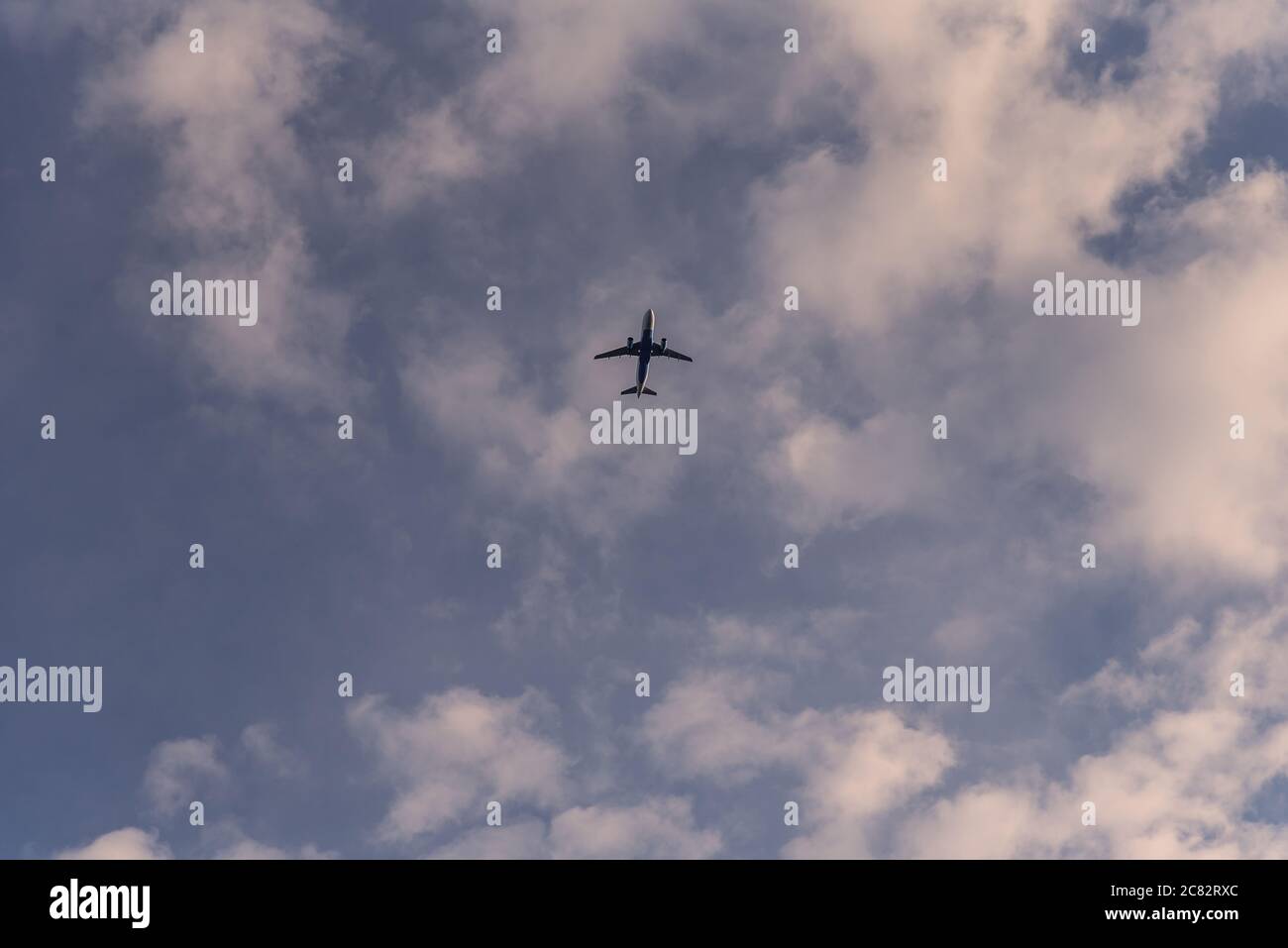 Sunbeam air transport hi-res stock photography and images - Alamy