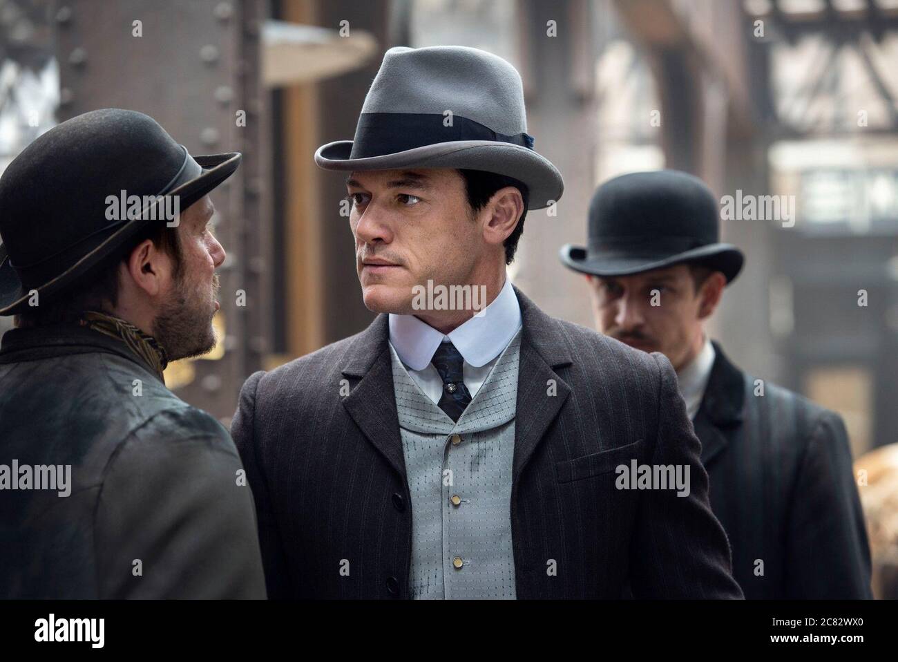 THE ALIENIST, (aka THE ALIENIST: ANGEL OF DARKNESS), Luke Evans, Ex Ore ...
