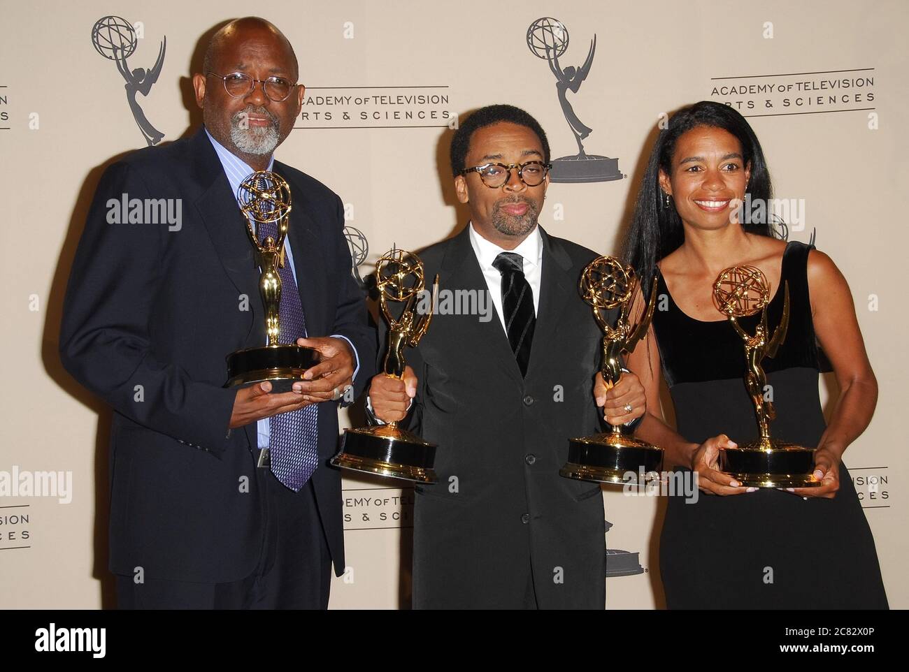 Sam Pollard, Spike Lee and Jackie Glover at the 59th Annual Primetime ...