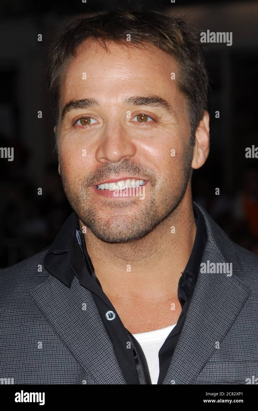Jeremy Piven at the World Premiere of "The Kingdom" held at the Mann ...