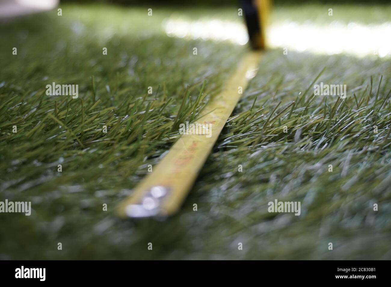 Measuring grass ruler hi-res stock photography and images - Alamy