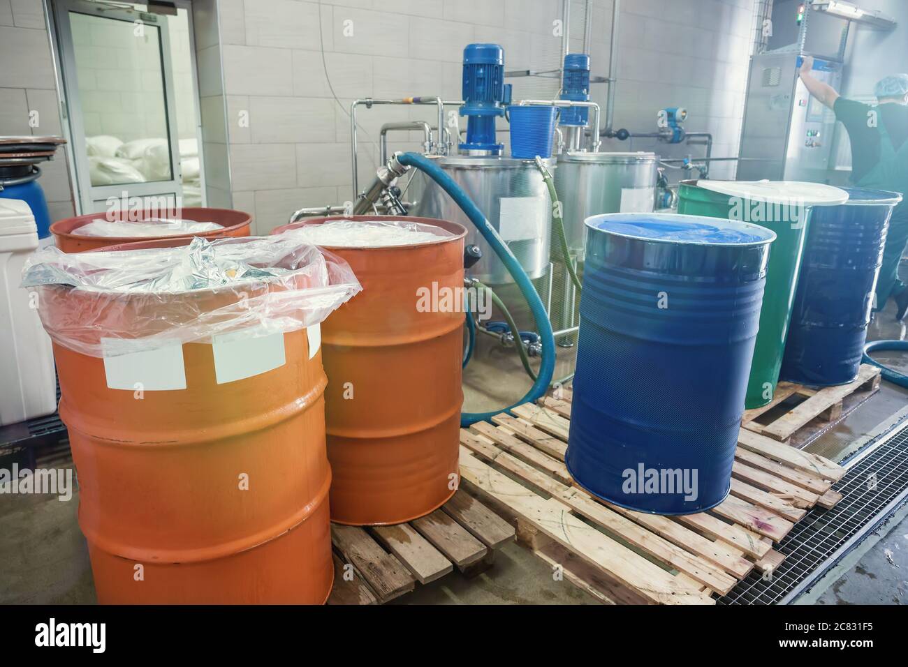 Barrel production process hi-res stock photography and images - Alamy