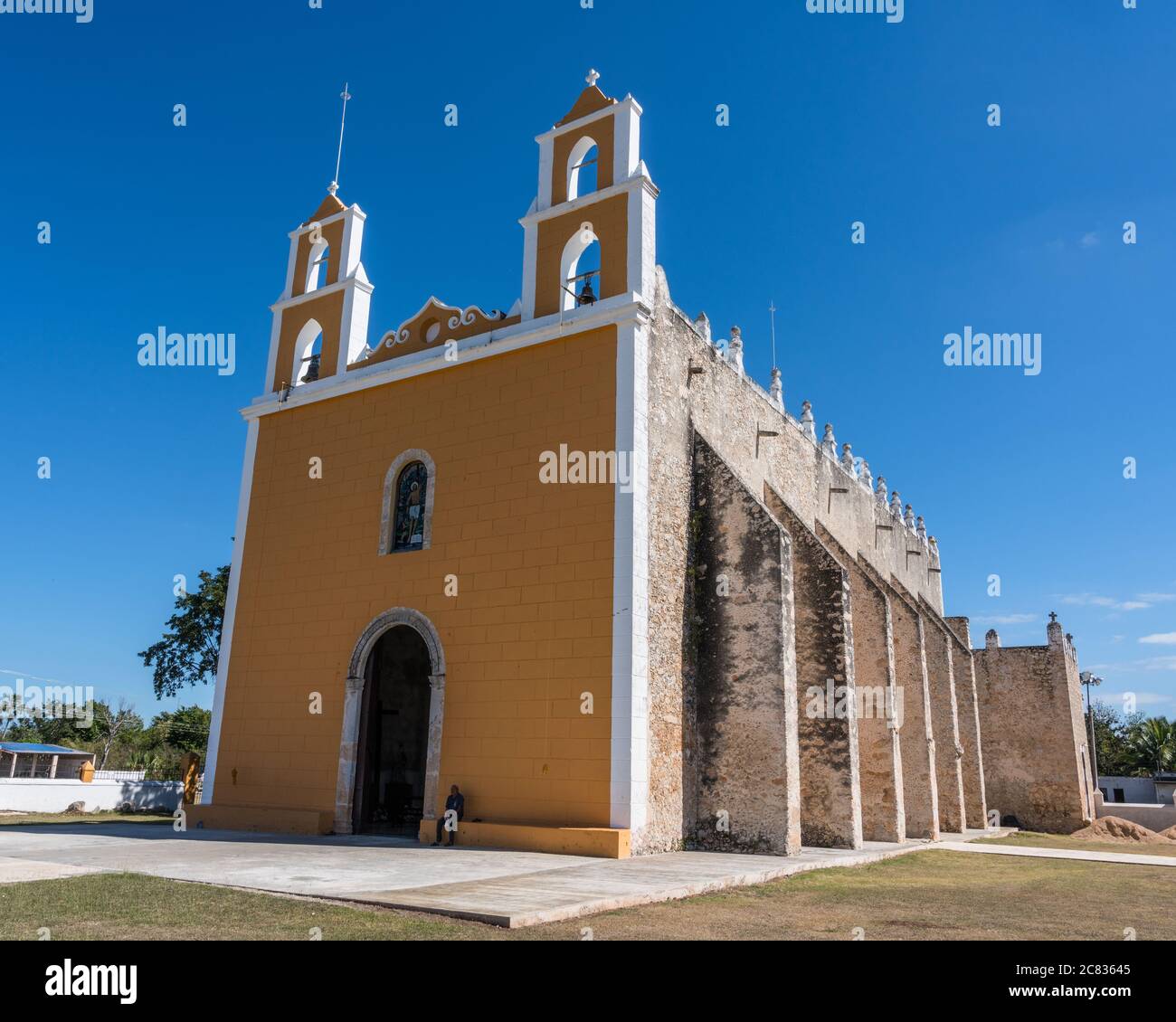 The colonial stone Church of San Bartolome Apostol in Nolo, Yucatan ...