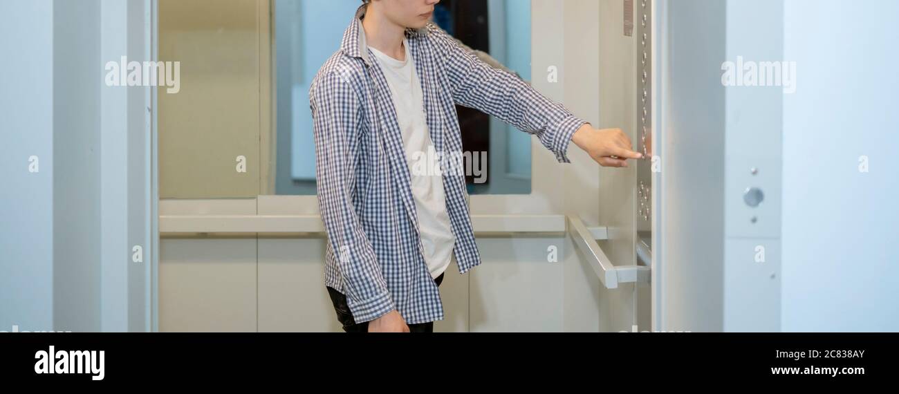 Person inside elevator hi-res stock photography and images - Alamy
