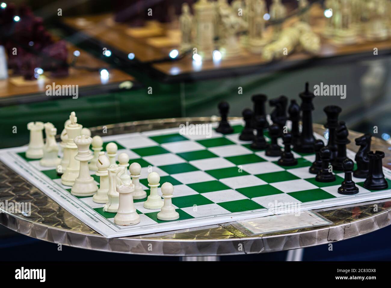 Sidewalk chess board hi-res stock photography and images - Alamy