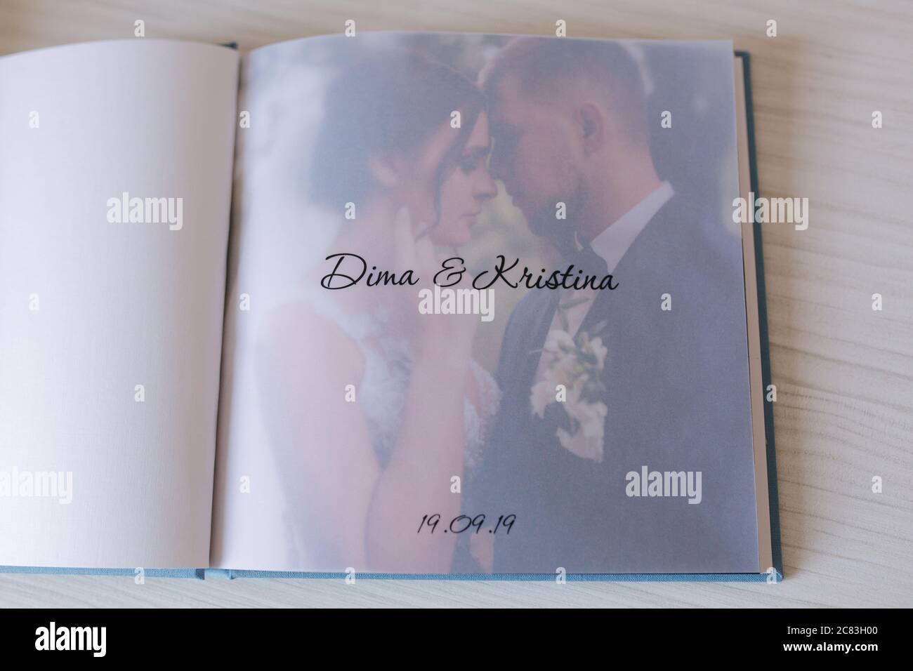 Tracing paper texture hi-res stock photography and images - Alamy