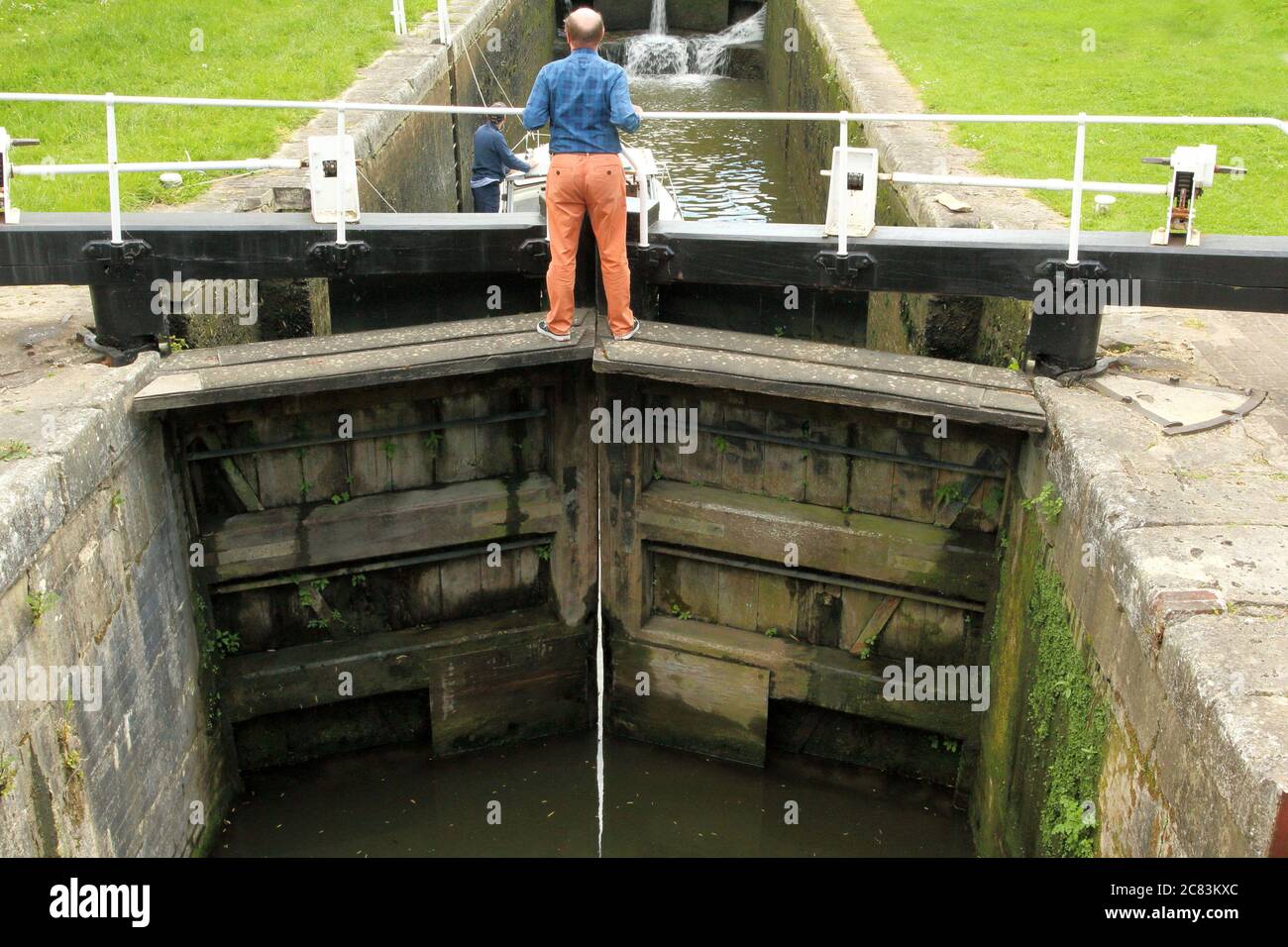 Open bath in river hi-res stock photography and images - Alamy