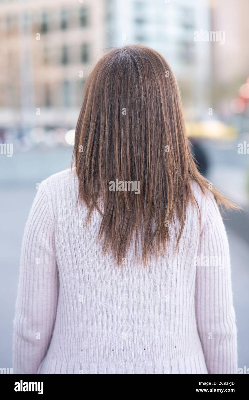 Woman rear view 40s hi-res stock photography and images - Alamy