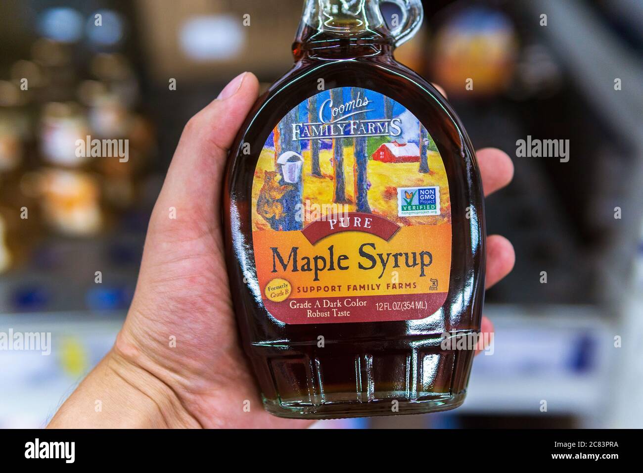 Real maple syrup hi-res stock photography and images - Alamy