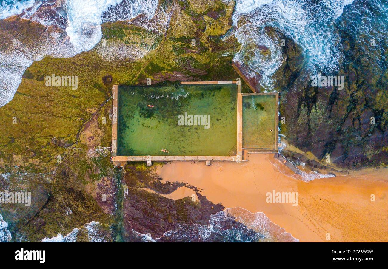 Mona vale pool hi-res stock photography and images - Alamy