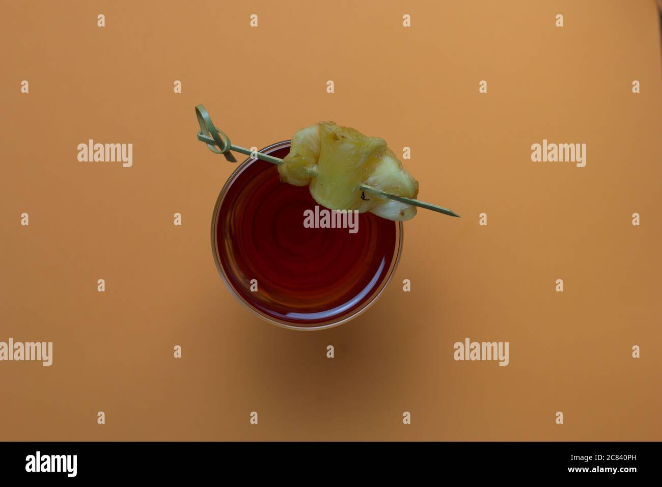 Cocktail shoot from above Stock Photo - Alamy