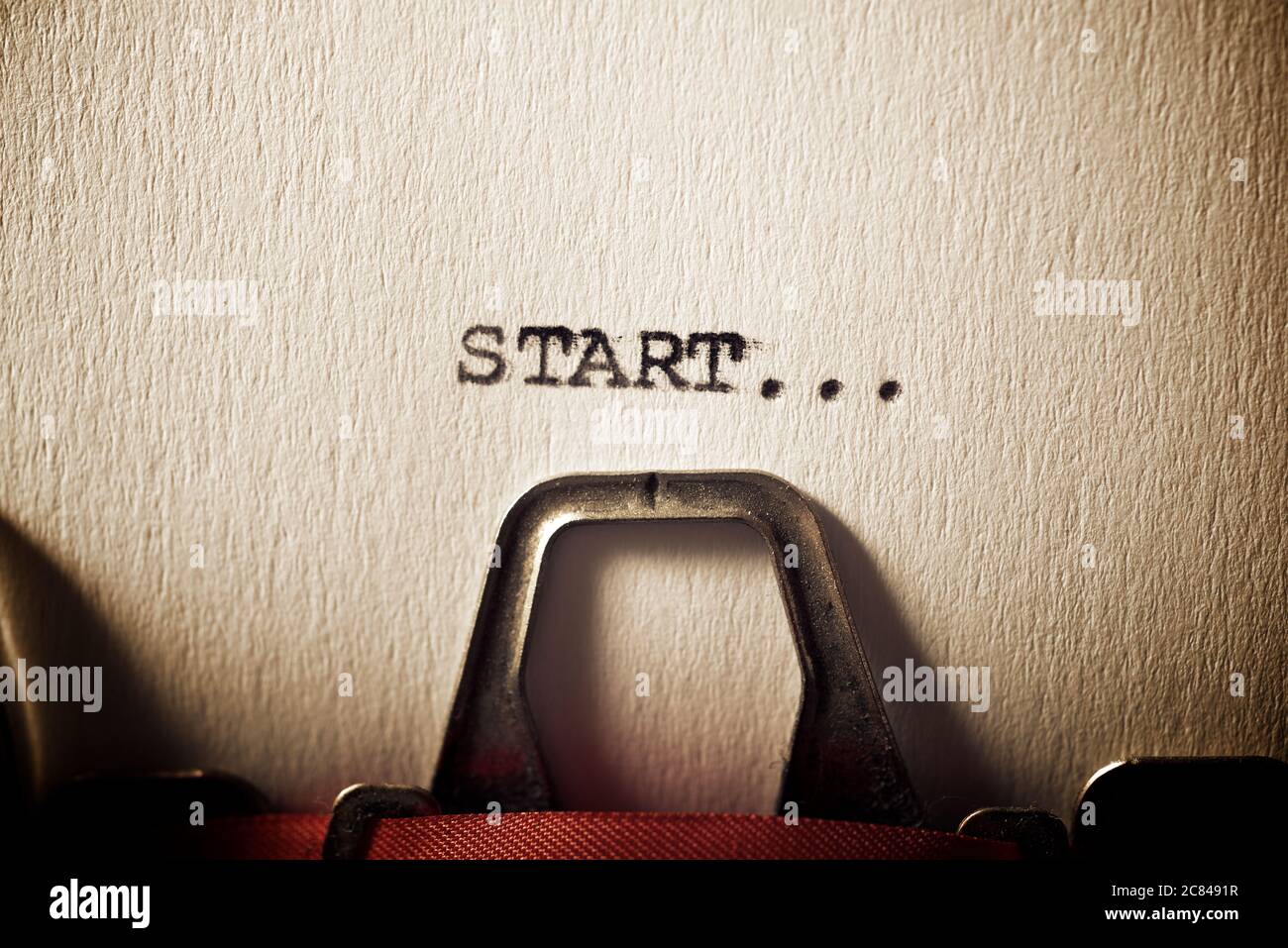 Start word written with a typewriter Stock Photo - Alamy