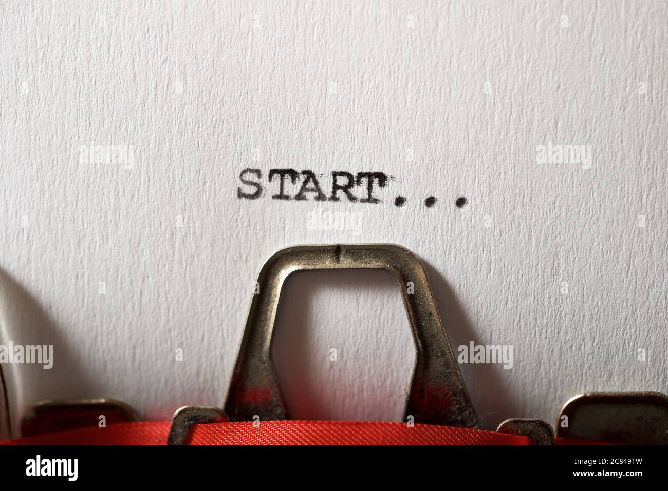 Start word written with a typewriter Stock Photo - Alamy