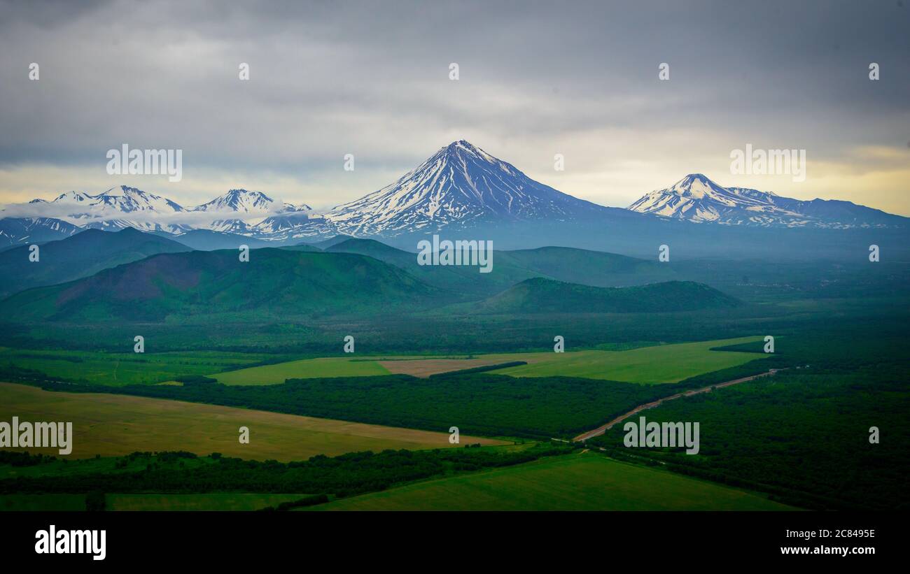 Beautiful scenery of Kamchatka volcanoes in Petropavlovsk, Kamchatka ...