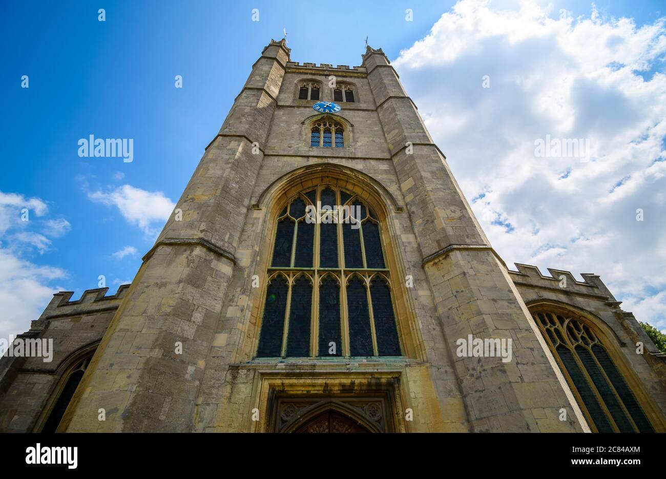 A view of St Nicolas Church in Newbury town centre Stock Photo - Alamy
