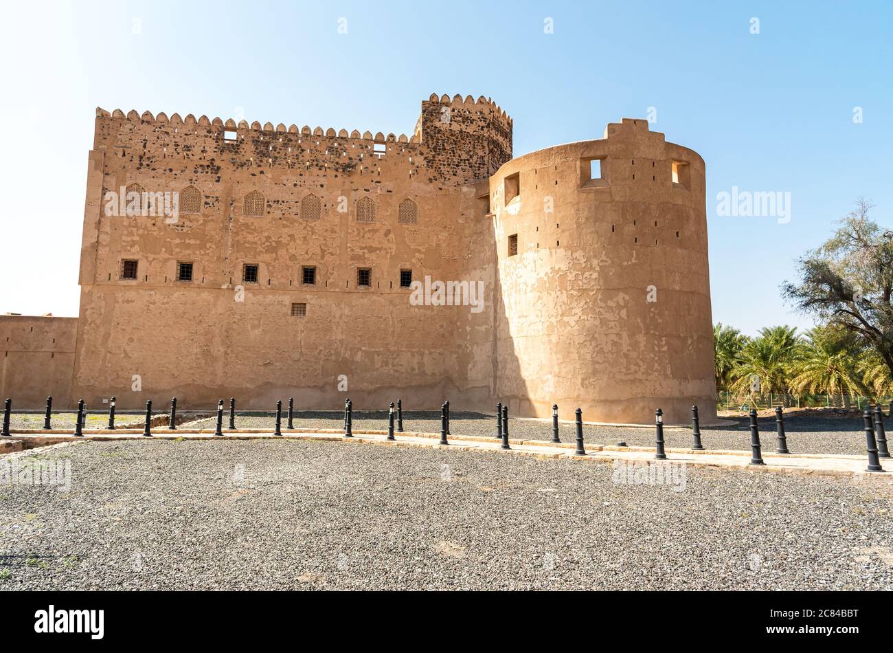 Fortress arabia castle sultanate oman hi-res stock photography and ...