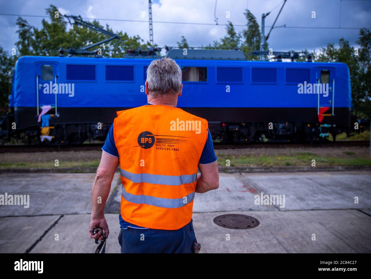 Class 140 locomotive hi-res stock photography and images - Alamy