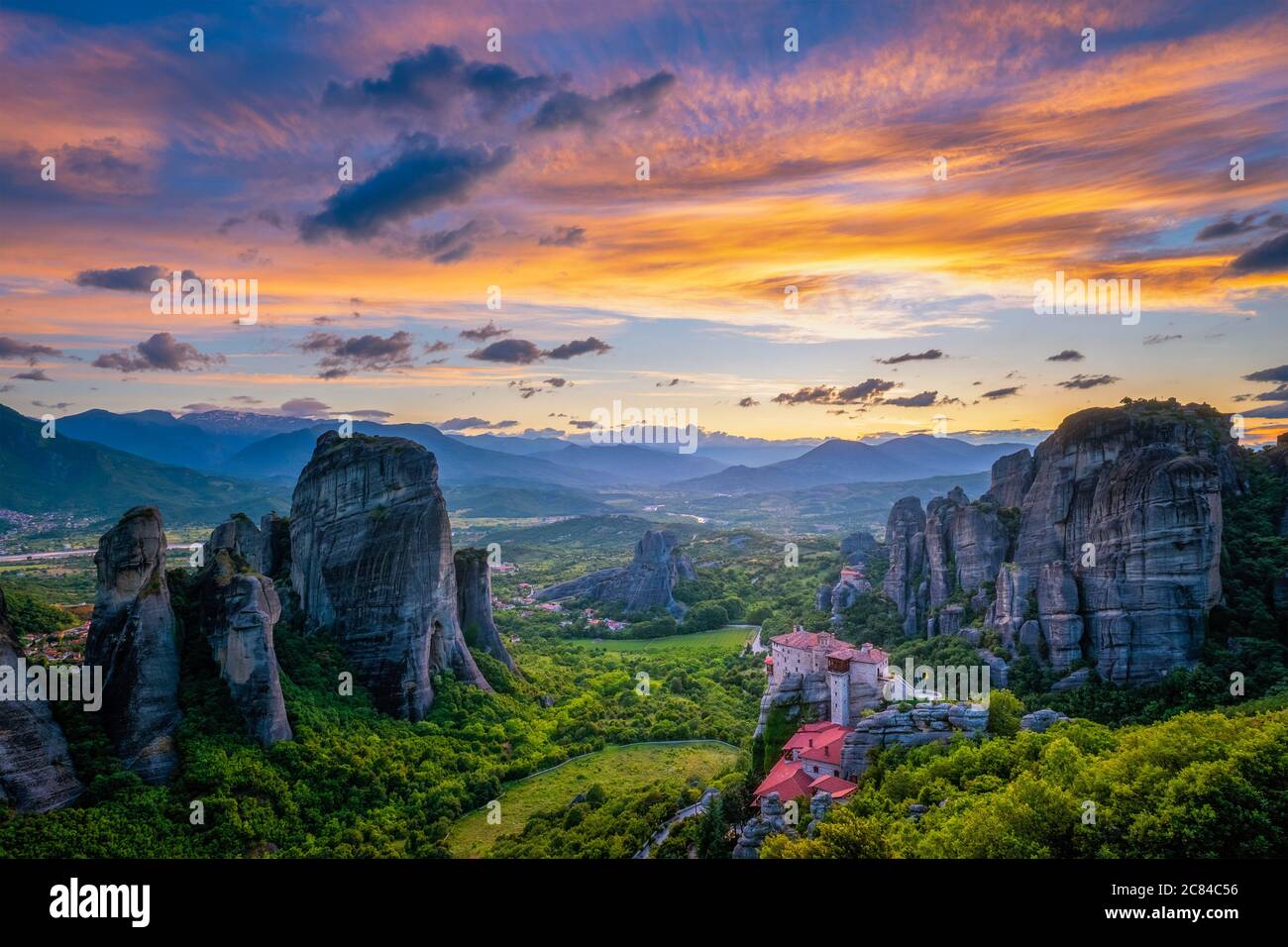 Sunset sky and monasteries of Meteora Stock Photo - Alamy