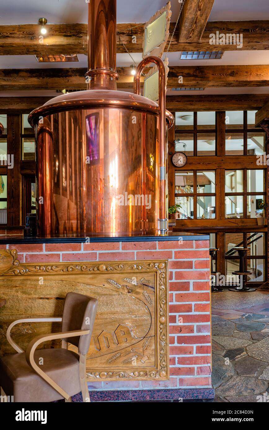 Copper beer vats hi-res stock photography and images - Alamy
