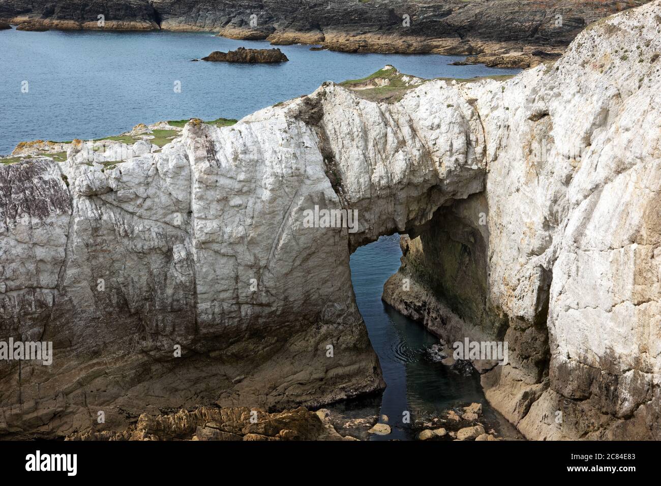 White arch anglesey hi-res stock photography and images - Alamy