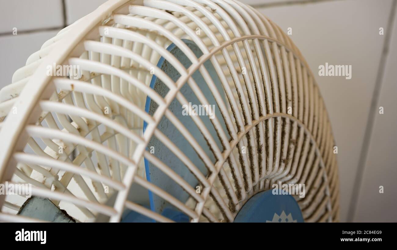 Dirty fan hi-res stock photography and images - Alamy