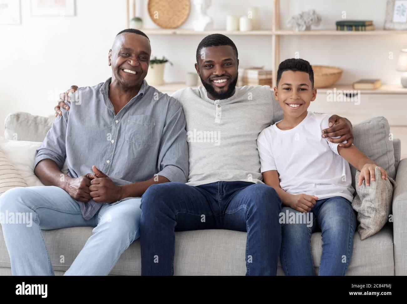 Multigenerational family american hi-res stock photography and images ...