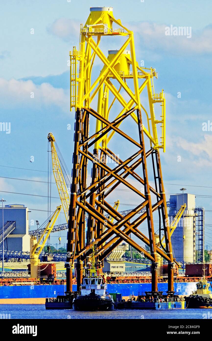 Smulders howdon tyneside yard hi-res stock photography and images - Alamy