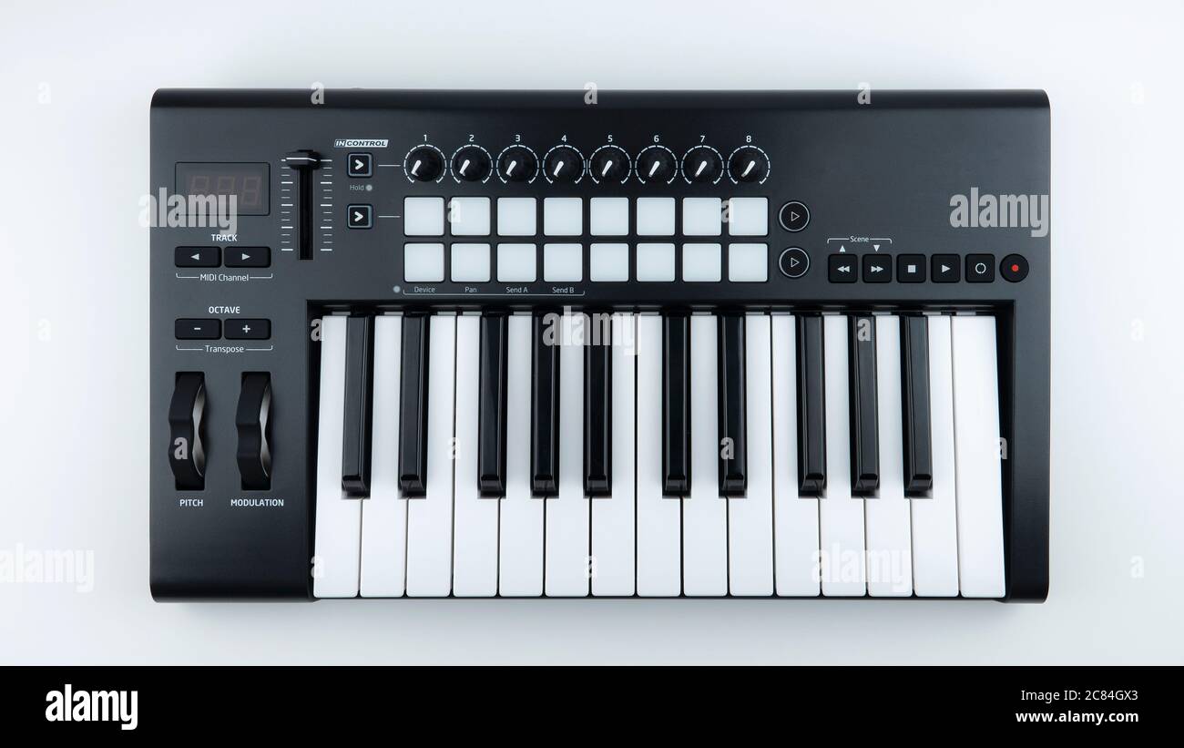Keyboard controller hi-res stock photography and images - Alamy