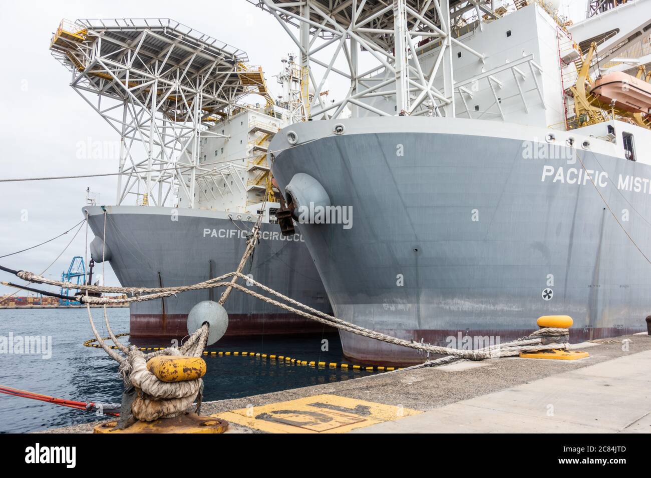 Drilling rig 2020 hi-res stock photography and images - Alamy