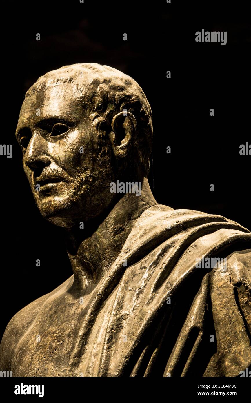 Man statue from Roman period Stock Photo - Alamy