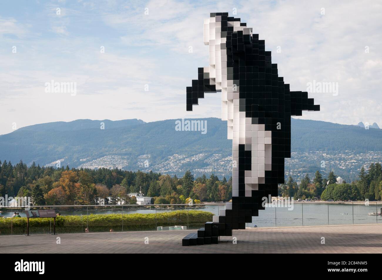 'Digital Orca' by Douglas Coupland, Jack Poole Plaza, Vancouver ...