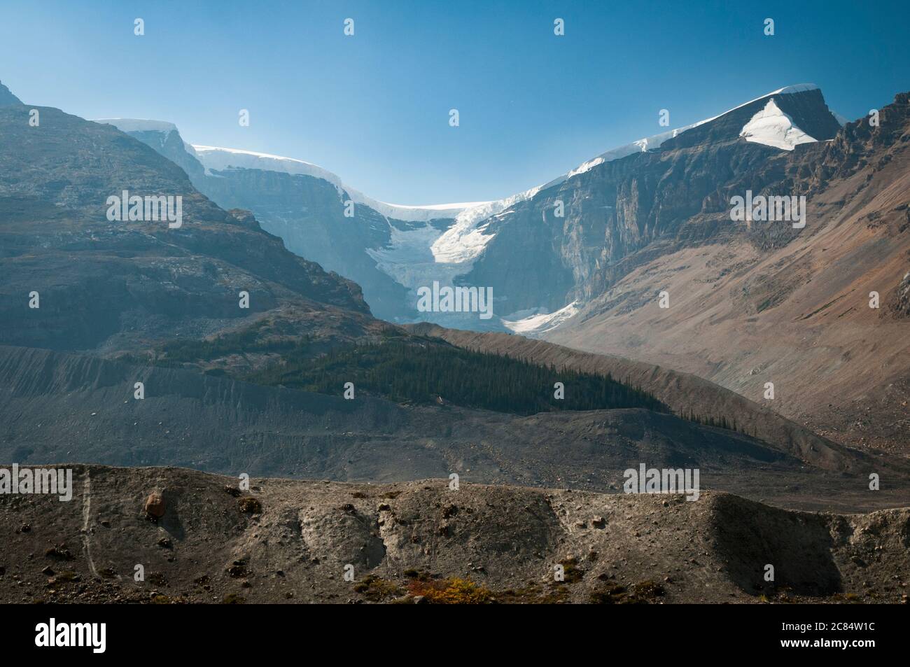 Mount kitchener hi-res stock photography and images - Alamy