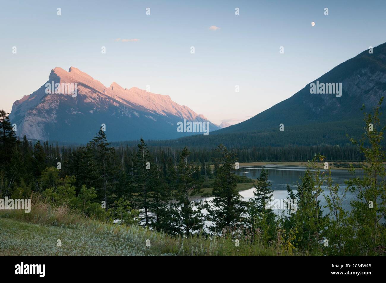Mount Rundle, Banff, Alberta, Canada Stock Photo - Alamy