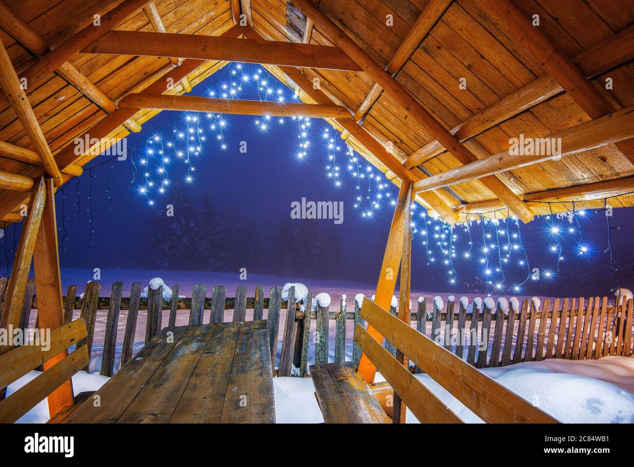 Snowy arbor hi-res stock photography and images - Alamy