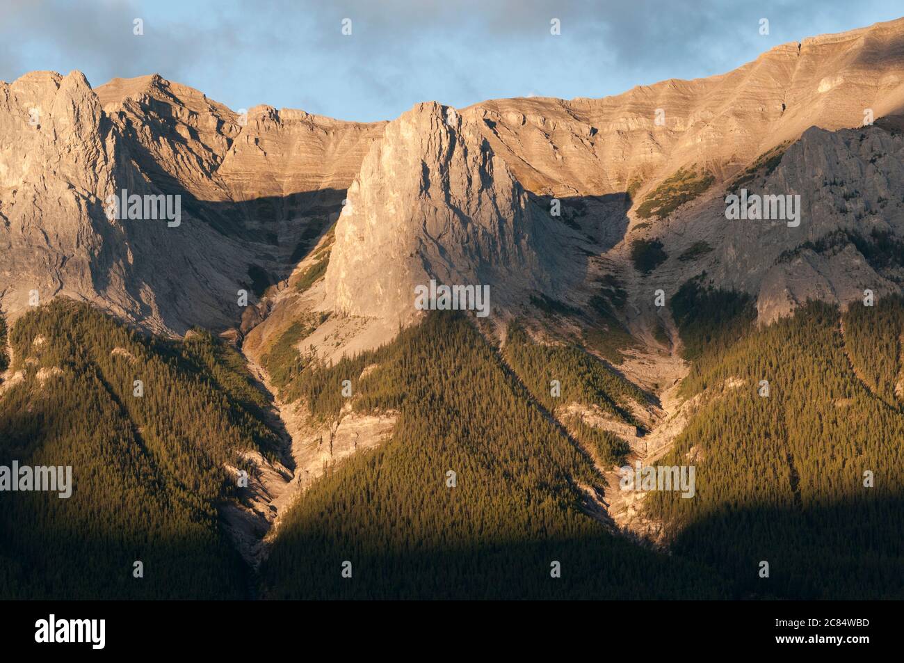 Mount Rundle, Canmore, Alberta, Canada Stock Photo - Alamy