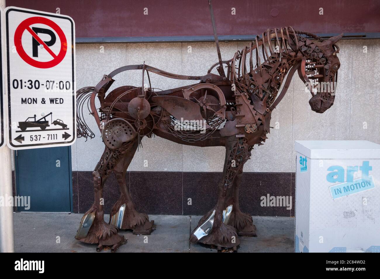 Mechanical iron horse hi-res stock photography and images - Alamy