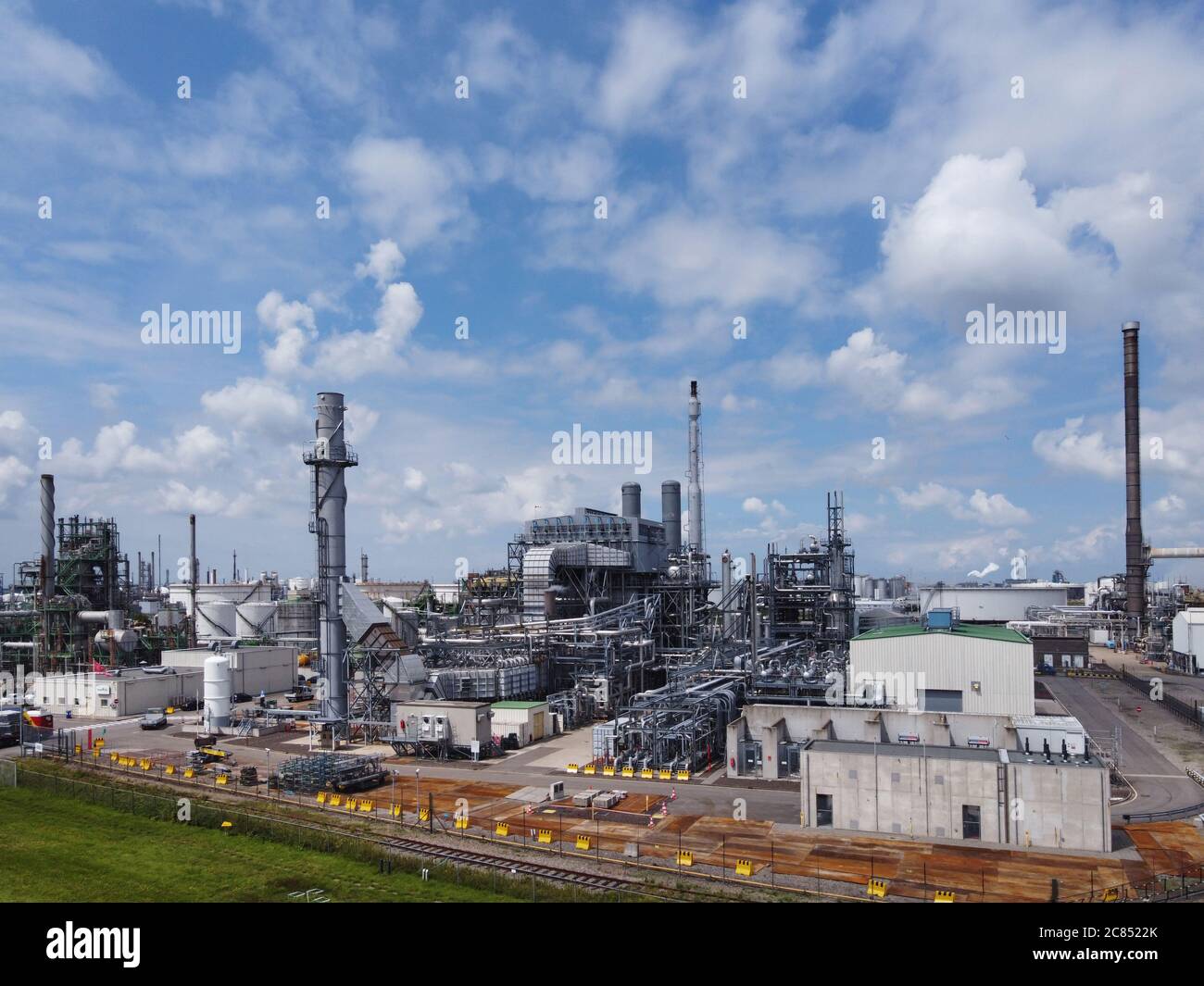 Oil Terminal Rotterdam High Resolution Stock Photography and Images - Alamy