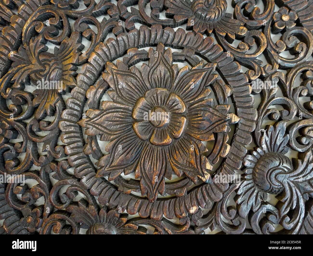 Intricate wood carving hi-res stock photography and images - Alamy