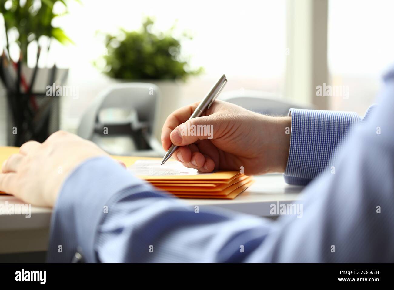 Corporate email signature hi-res stock photography and images - Alamy