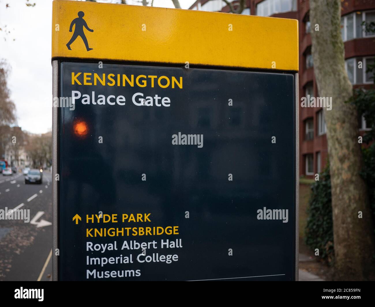 Kensington Street Sign High Resolution Stock Photography and Images - Alamy